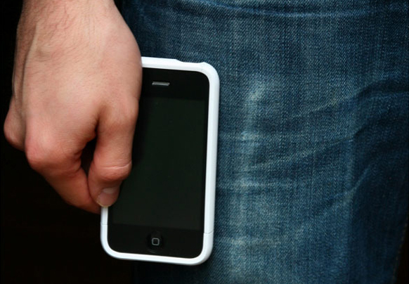 Next iPhone To Offer Bigger Screen, But Will It Fit In Your Pocket ...