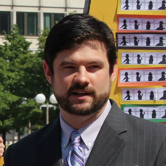 Americans Toss 151 Million Phones A Year. What If We Could Repair Them ...