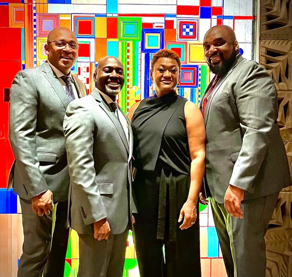 Retired military singing group Voices of Service bring hope and ...