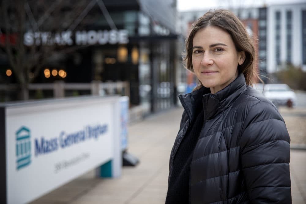 A peek inside a hospital’s legal hotline: 3 medical pickles | WBUR News