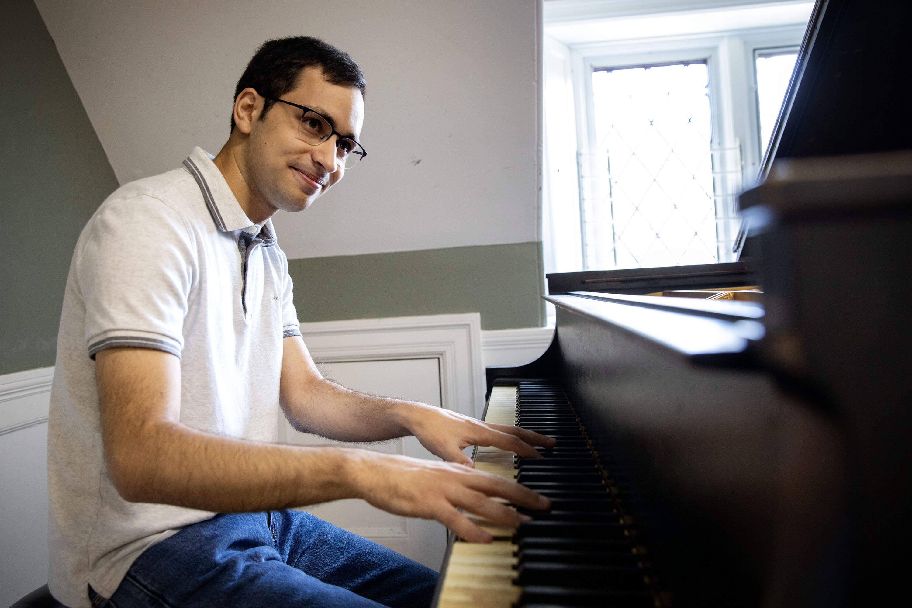 Afghan pianist uses his instrument as a weapon against Taliban oppression | NCPR News