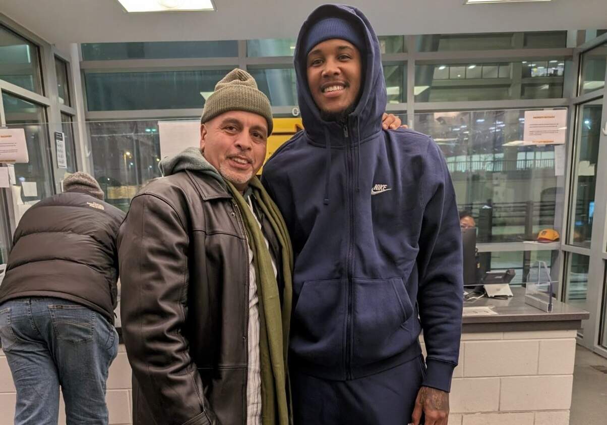 'I’ve given everybody hope': Chicago man on life after exoneration ...