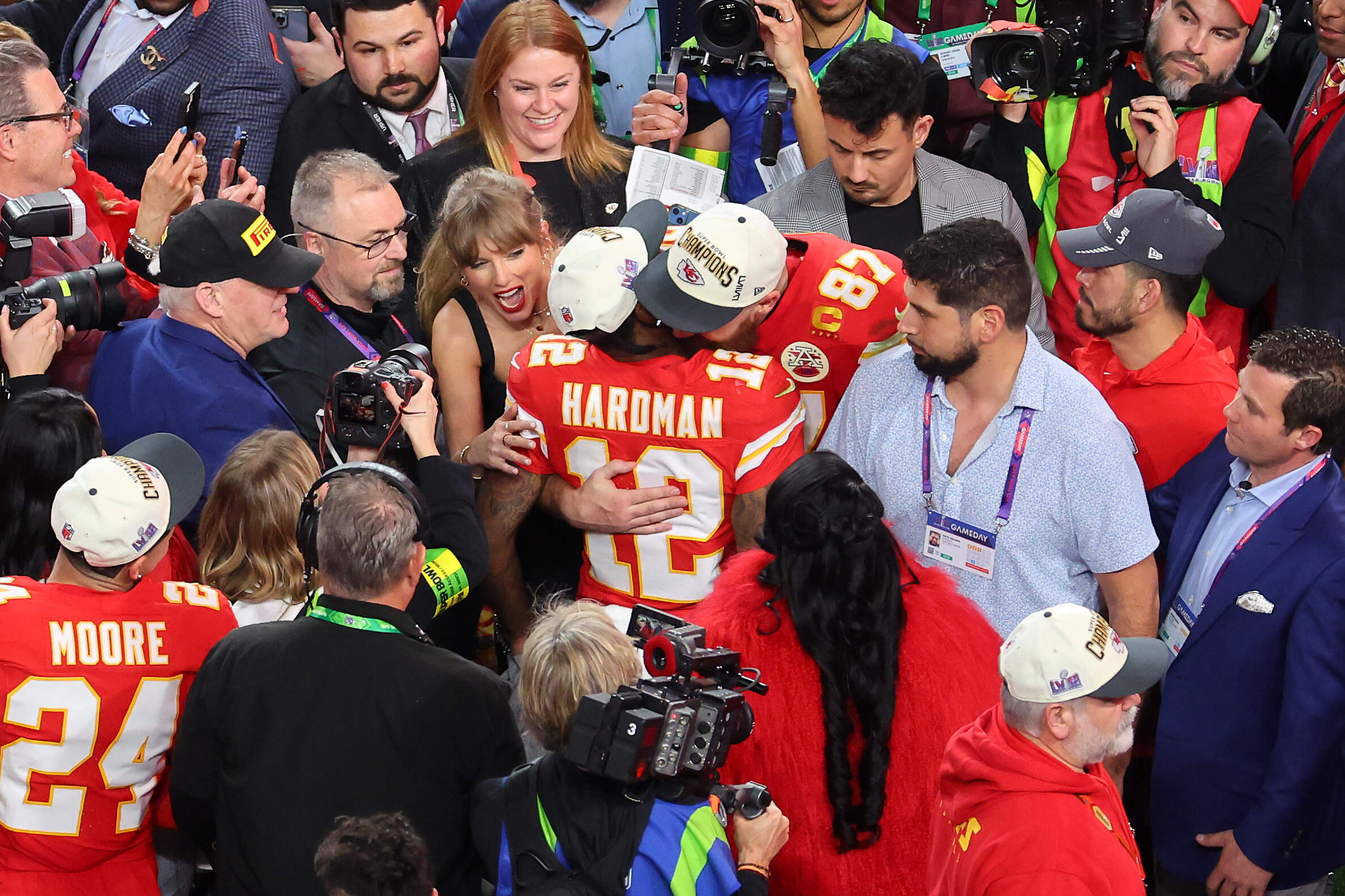 Kansas City Chiefs win Super Bowl — NFL's first back-to-back winner in ...