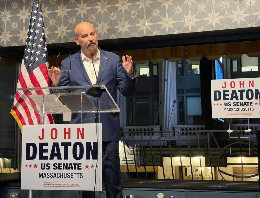 Elizabeth Warren cruises to victory to win third U.S. Senate term ...