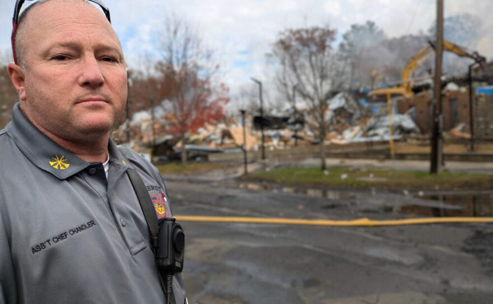 In the aftermath of the Amherst fire, displaced residents work to ...