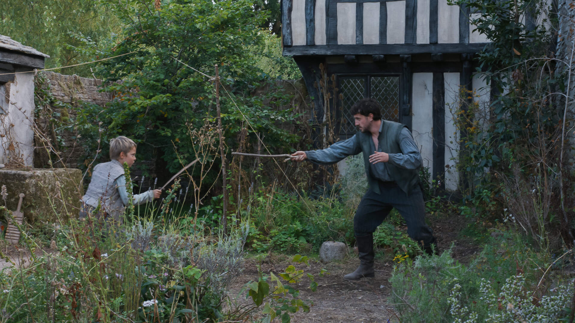 'Hamnet' is an absurd spin on the story behind one of Shakespeare's ...