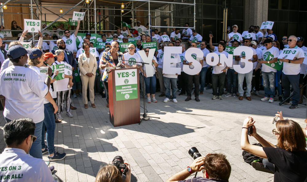 Massachusetts formally certifies nation's first union of Uber and Lyft ...